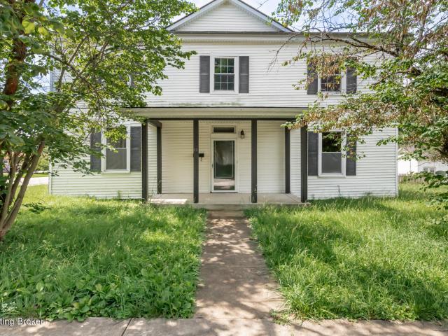 11 E Church St