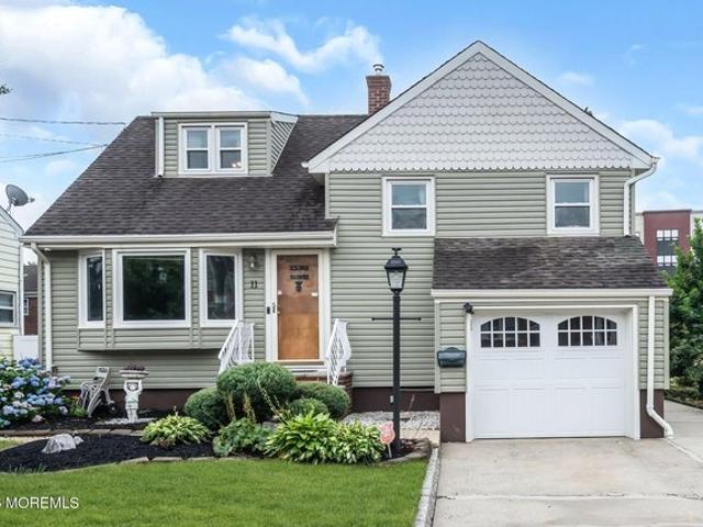 11 E Grove Ave, Woodbridge, NJ 07095