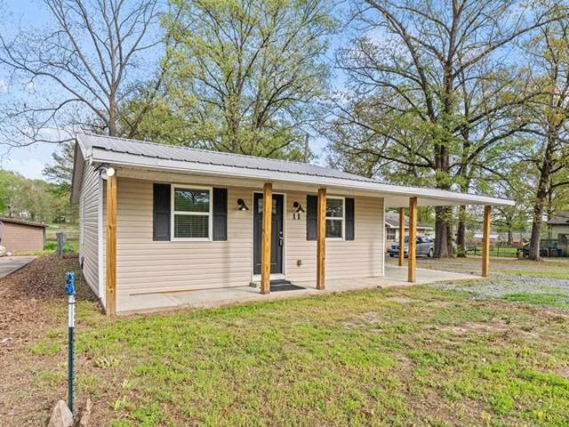 11 E Ridge Rd, Mayflower, AR 72106