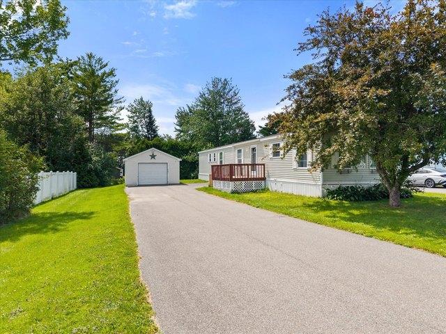 11 E St, Bangor, ME 04401