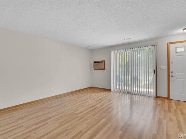 11 E Sunmist Sq # E