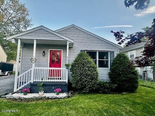 11 E Tremont St, Glens Falls, NY 12801