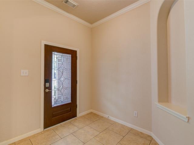 11 Ebony Oaks Place