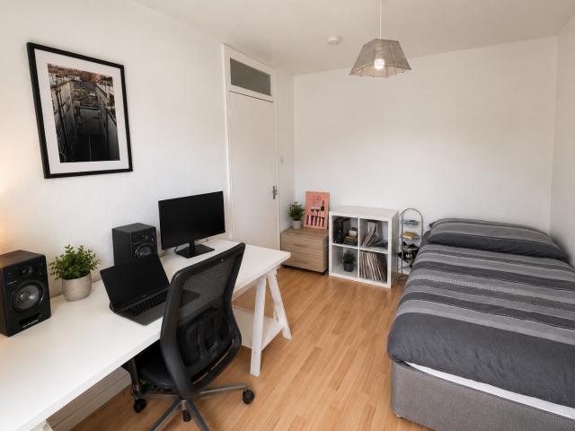 11 Ebenezer Mussel House – Room 4