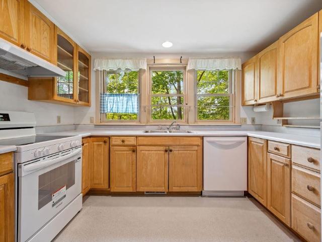 11 Edgewood Street