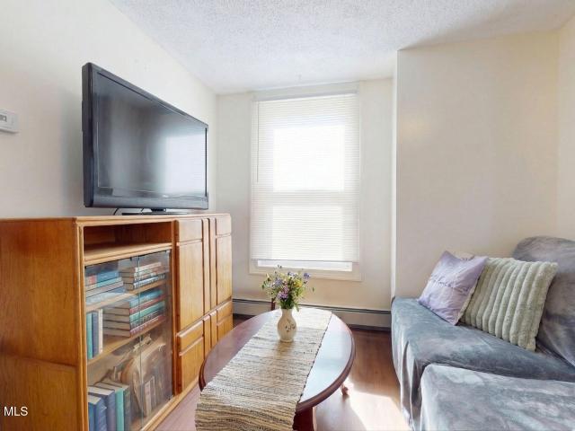 11 Elm St, Troy, NY 12180 | MLS #202615