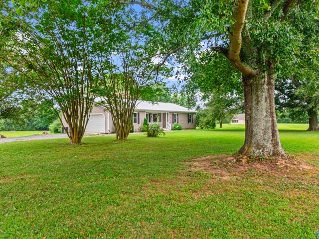 11 Ellis Private Drive