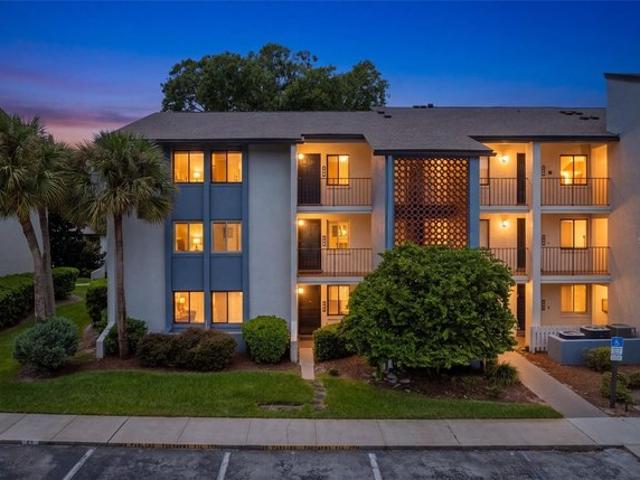 11 Escondido Cir Unit 102, Altamonte Springs, FL 32701