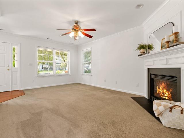 11 Epping Court