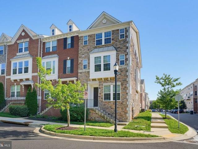 11 Fairbanks Dr, Gaithersburg, MD 20877