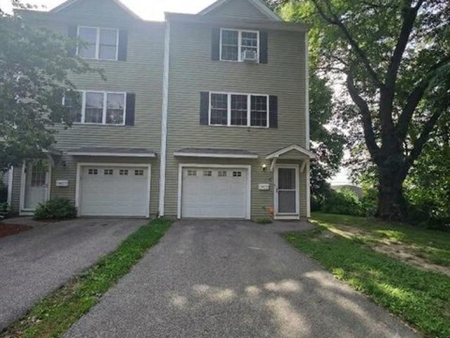 11 Fay St, Worcester, MA 01604