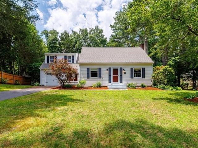 11 Foster St, Oxford, MA 01540