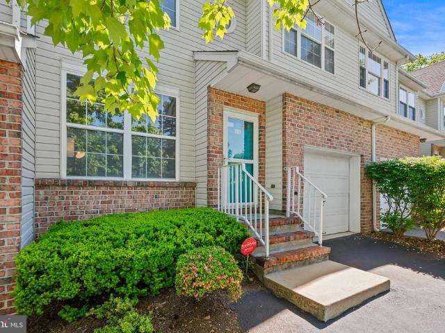 11 Fountayne Court