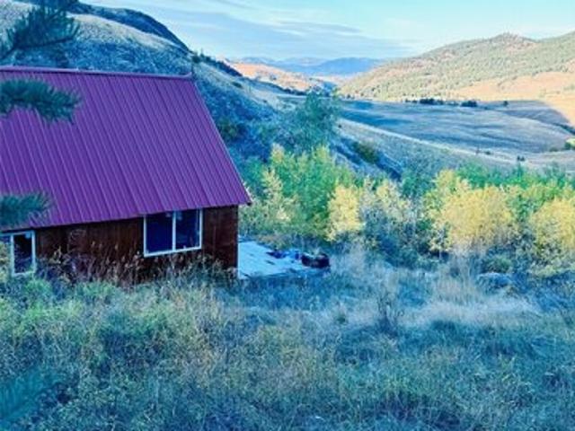 11 Gafvery Creek Rd, Oroville, WA 98844