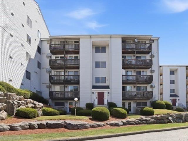 11 Gibbs St Unit B17, Worcester, MA 01607