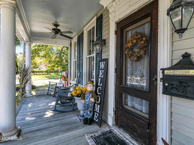 11 Golf Street