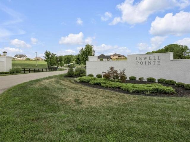 11 Grandview Trl, Wilmore, KY 40390
