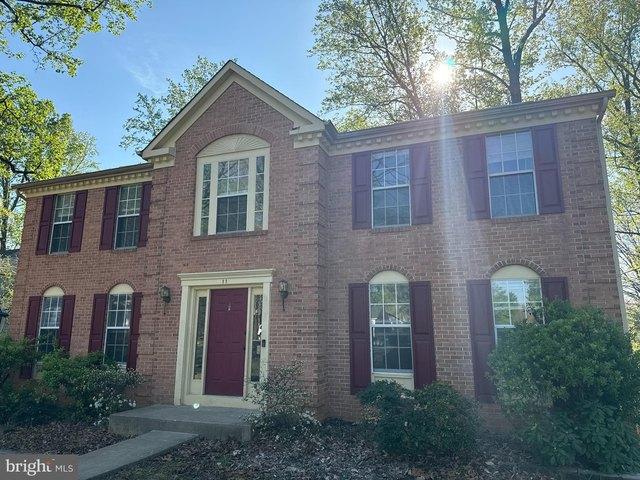 11 Grants Ct, Stafford, VA 22554