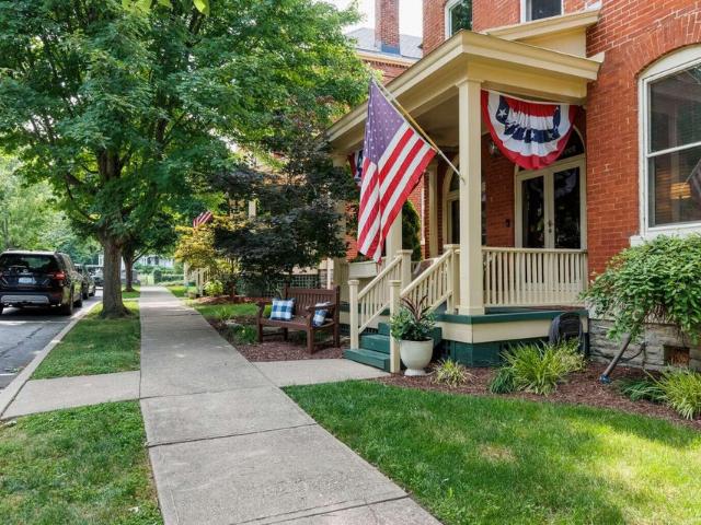11 Greene Street