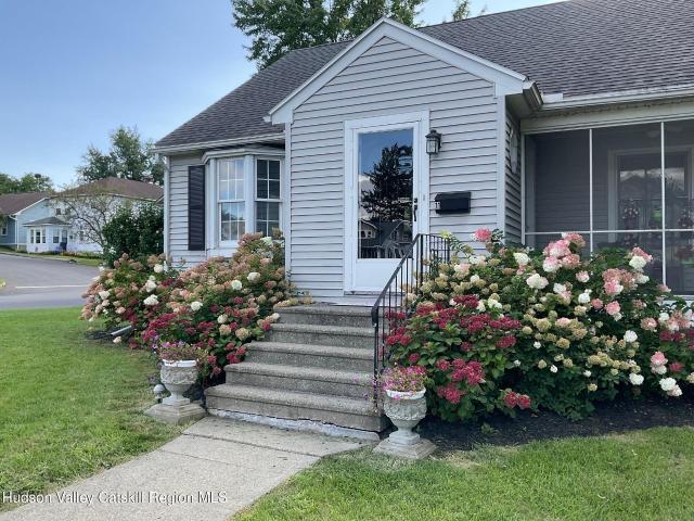 11 Greenport Parkway