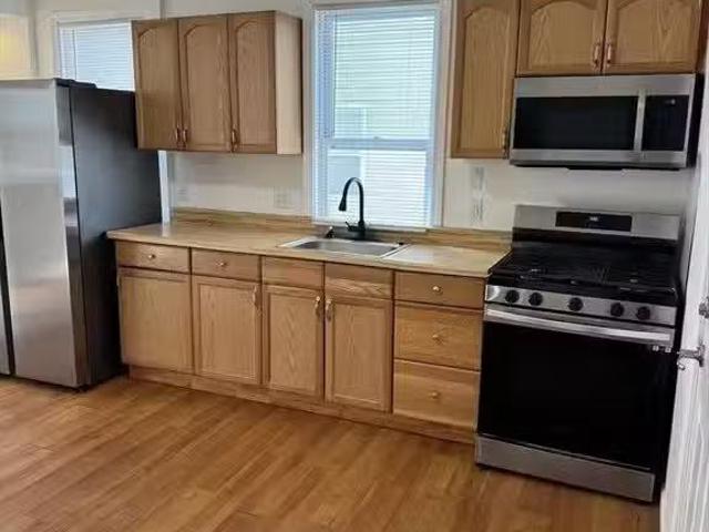 11 Harmony Street, 1, New Bedford, MA 02740