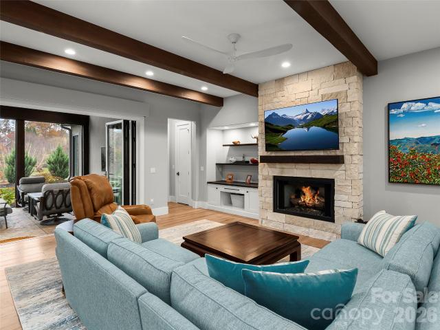 11 Haverhill Way