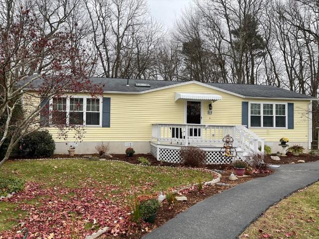 11 Hawthorne St, Rockland, MA 02370 | MLS #73458 | Compass