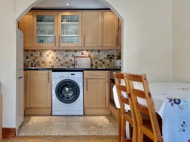 11 Hazlitt Road, London, W14 0JY, United Kingdom | 3 bed apartment for rent #149003807 | Rentberry