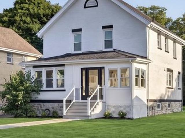 11 Hendrie Ct, Stamford, CT 06902