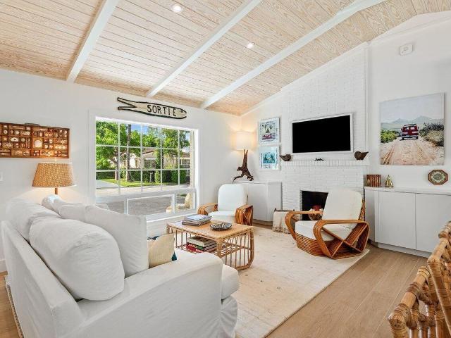 11 Hersey Drive, Ocean Ridge, US, FL