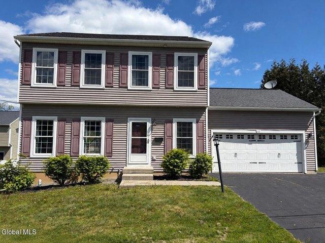 11 Highland View Ave, Rensselaer, NY 12144