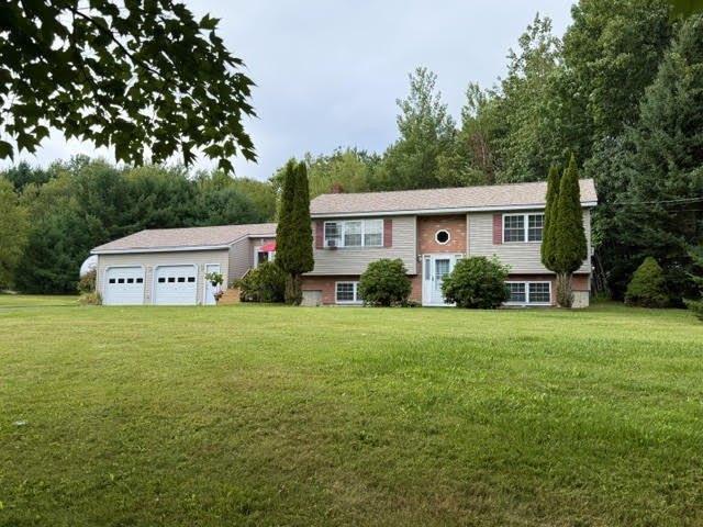 11 Highland Dr, Sidney, ME 04330