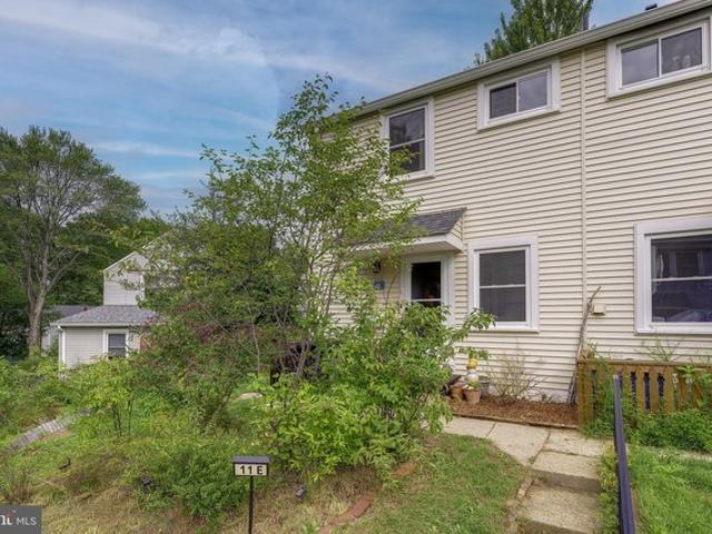 11 Hillside Rd Unit E, Greenbelt, MD 20770
