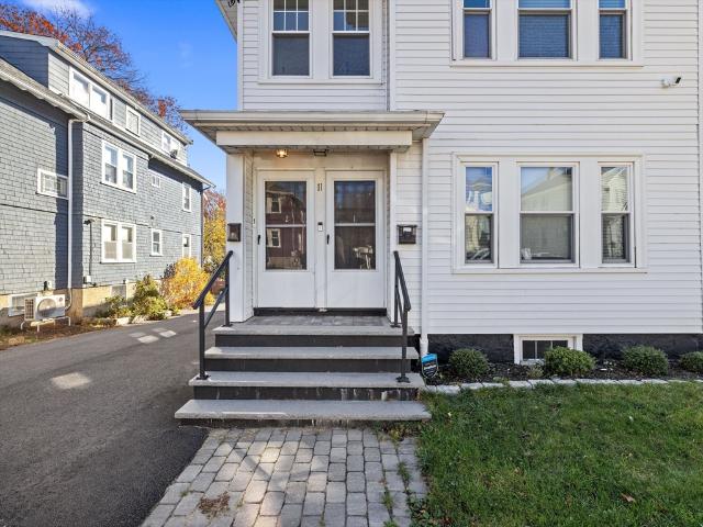 11 Hillview Ave, Boston, MA 02131 | MLS #73498 | Compass