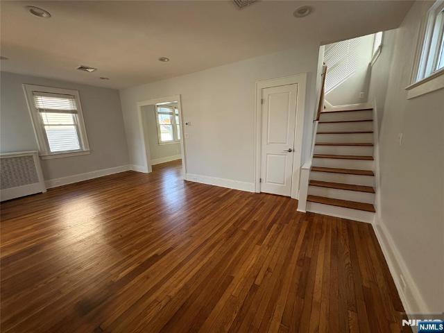11 Holland Avenue