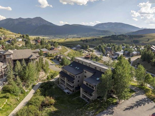 11 Hunter Hill Rd Unit 202, Crested Butte, CO 81225