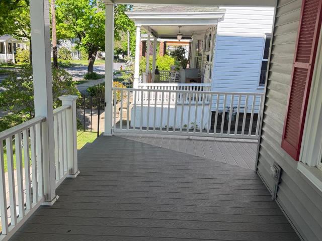 11 Hunter Street B #