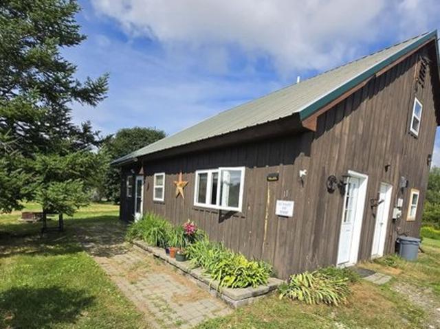 11 Hunton Loop, Livermore Falls, ME 04254