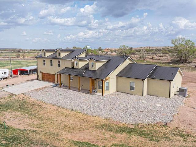 11 Jaramillo Loop