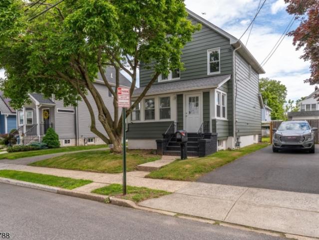 11 Jean Ct