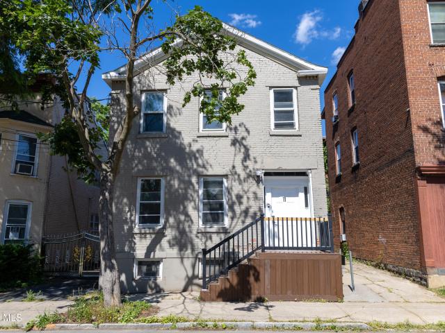 11 Jefferson Street 1A #