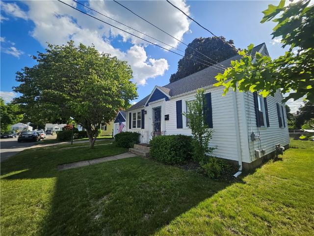 11 Jones Avenue