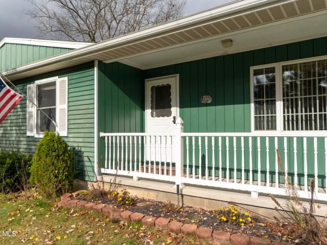 11 Keyes Street