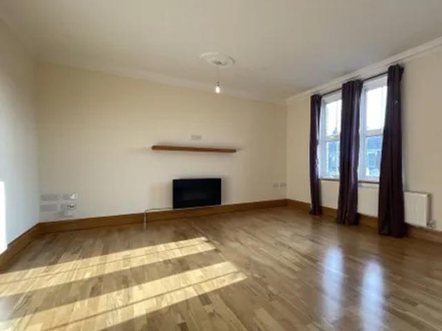 11 Landells Road, London, SE22 9PQ, United Kingdom | 2 bed apartment for rent #167641717 | Rentberry