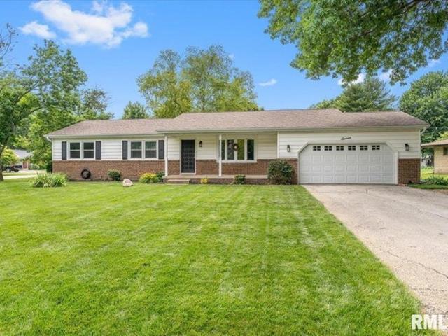 11 Lansing Dr, Springfield, IL 62703