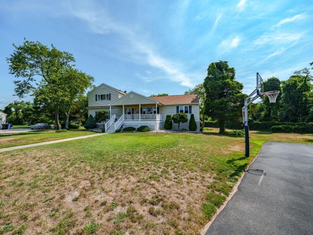11 Lake Corson Lane