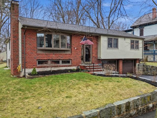 11 Lawrence St, Wakefield, MA 01880 | Compass