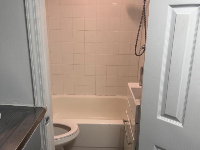 11 Lawrence st Bsmt
