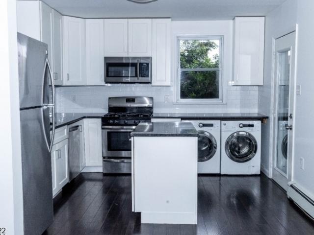 11 Lentz Ave, Newark, NJ 07105 | MLS #4018
