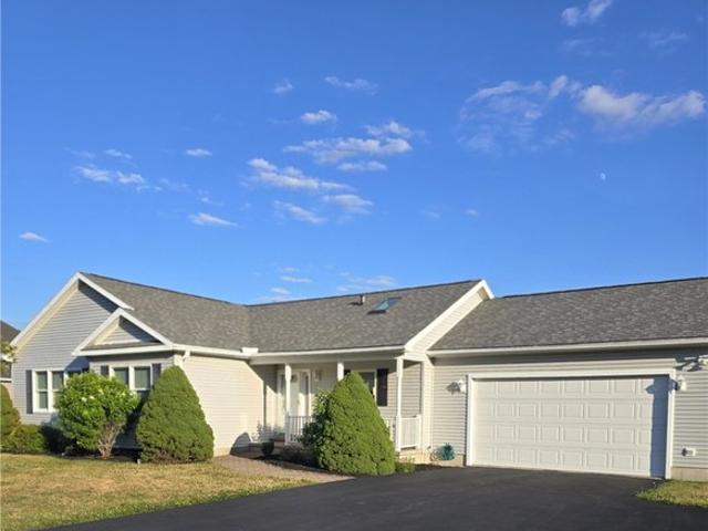 11 Lexington Run, Horseheads, NY 14845